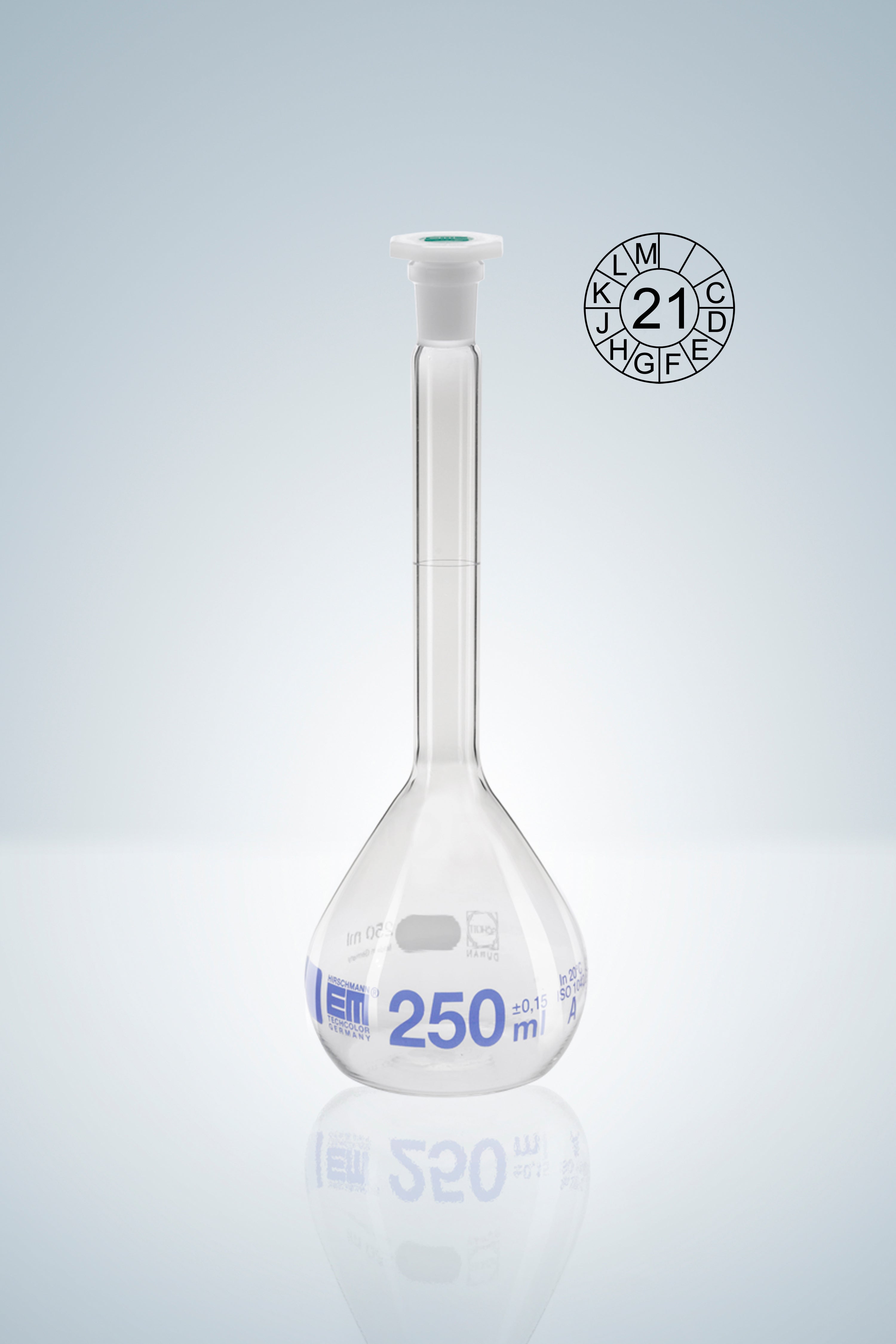 Volumetric flask DURAN®, cl.A, blue grad– ESSLAB